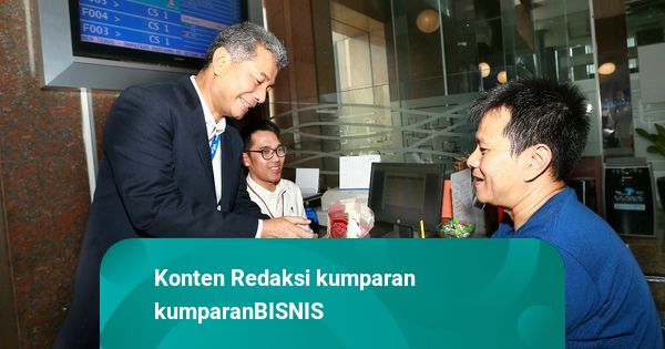 Rayakan Hari Pelanggan Nasional, Direksi BRI Ikut Layani Nasabah ... Rayakan Hari Pelanggan Nasional, Direksi BRI Ikut Layani Nasabah ...
